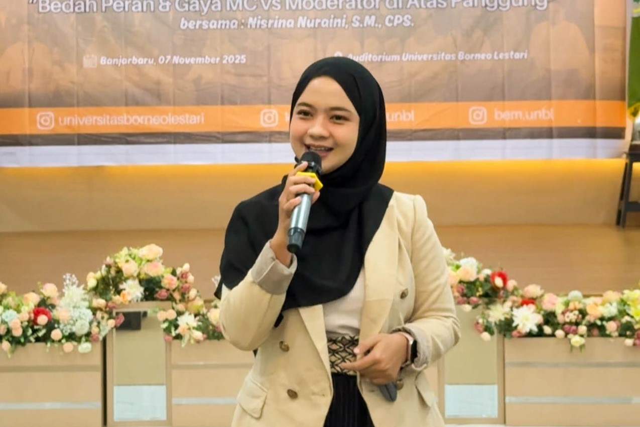 Pelatihan Public Speaking UNBL: Bedah Peran dan Gaya MC vs Moderator ...